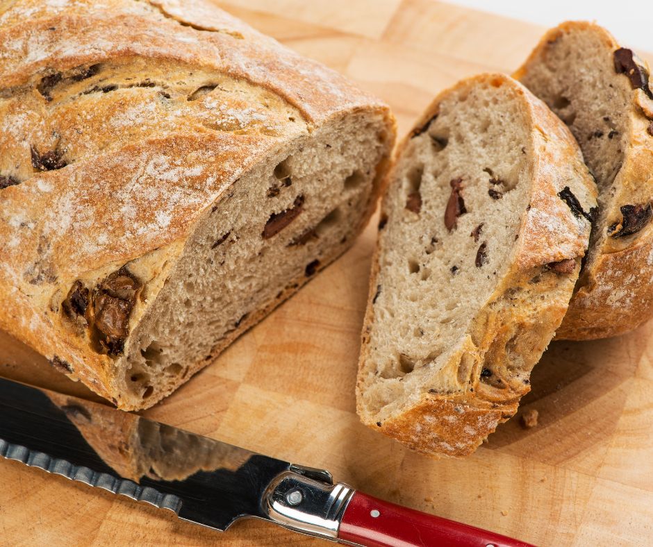 10 Delicious Ways to Use Up Olives – The Canny Lass